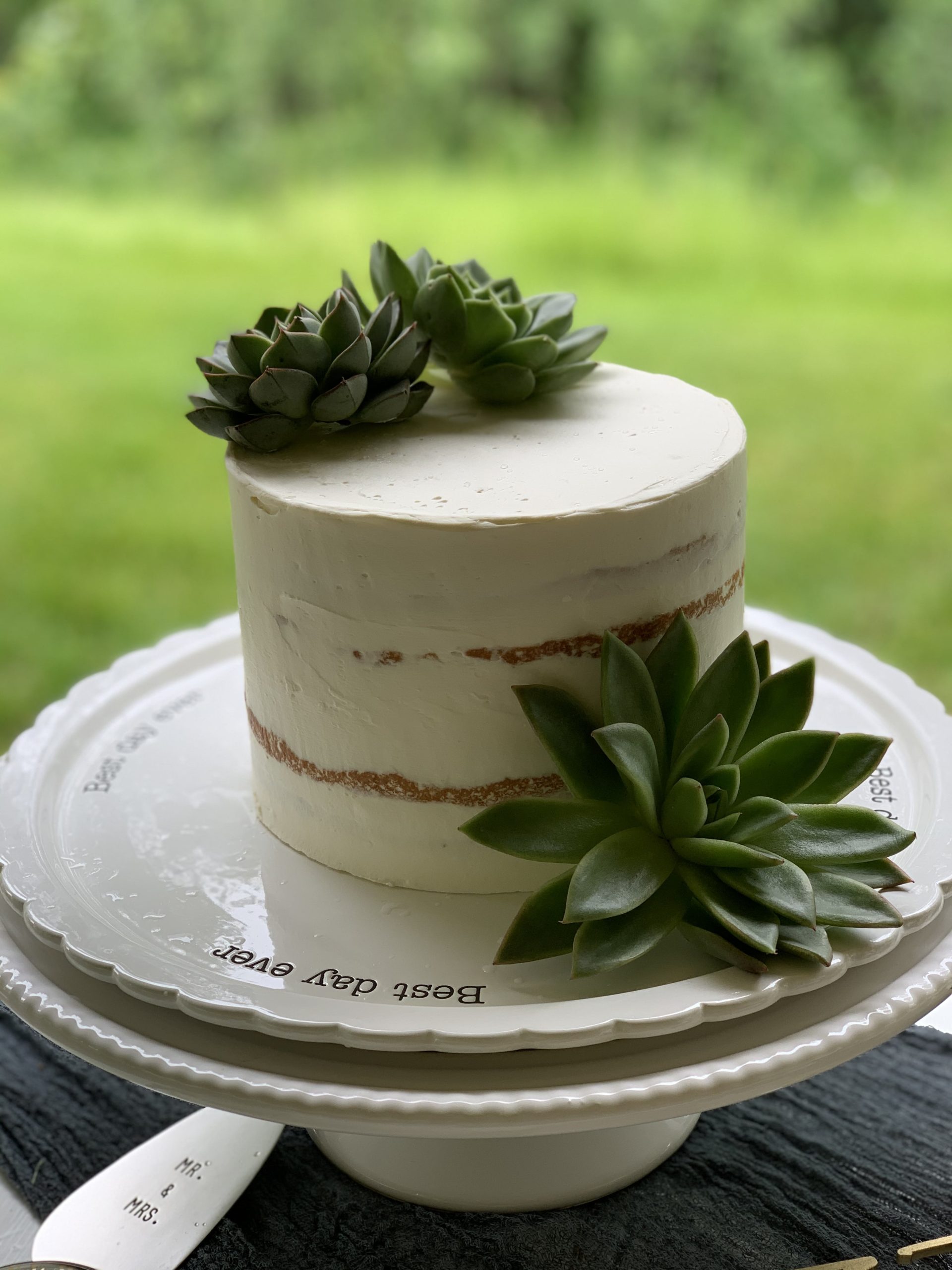 Beyond the Cake: The Rise of Dazzling Desserts at Glacier Park Weddings ...
